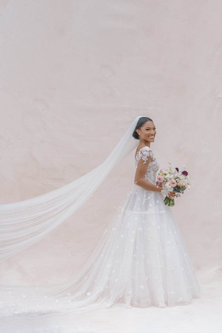 Tara Davis and Hunter Woodhall's Fairytale Wedding at D'Vine Grace ...